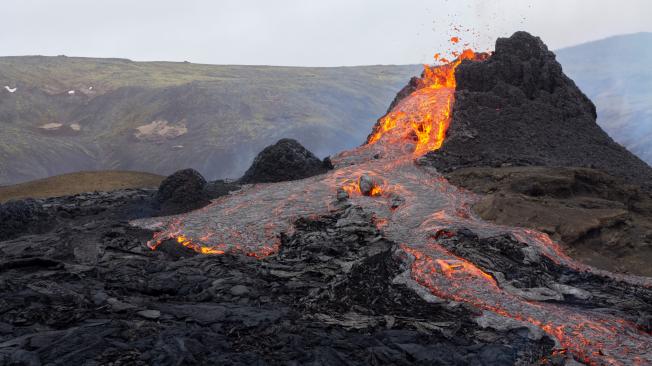 ¡Cuidado! Consecuencias de tocar la lava
