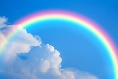 Descubre el primer color del arcoíris en el cielo ¡Sorprendente!